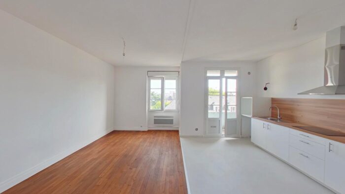 Châtellerault, Centre-ville : Appartement 3 pièces à louer