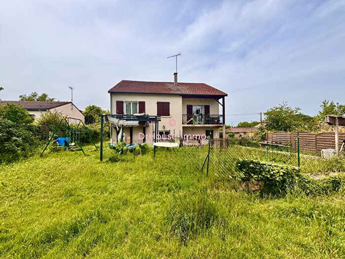 Maison à vendre - Vouneuil-sous-Biard - 7 pièces - 5 chambres