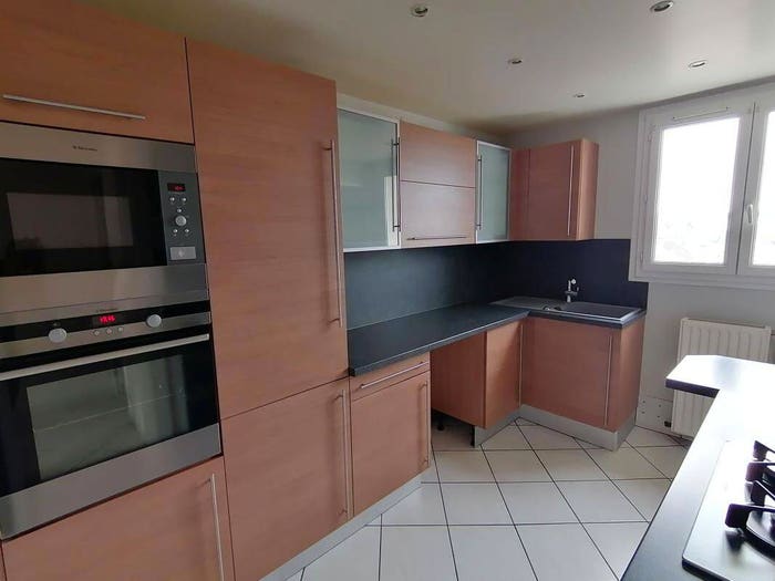 Appartement 4 pièces à Faubourg d'Isle-Neuville, Saint-Quentin, à louer