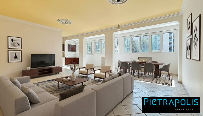 Appartement à vendre - Lyon e , Sans Souci, Dauphiné - 5 pièces - 4 chambres