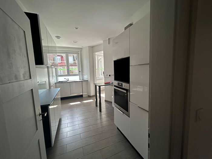 Appartement 5 pièces à louer à Mulhouse, Europe, Bassin Nordfeld