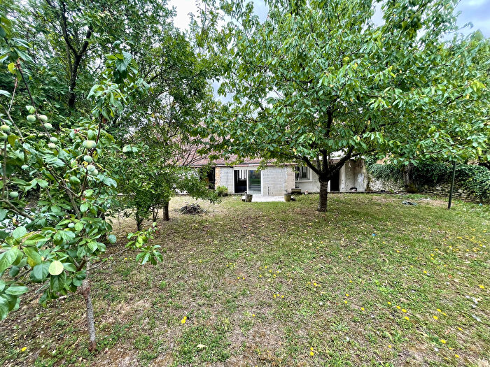 Maison à vendre - Tassé - 4 pièces - 3 chambres