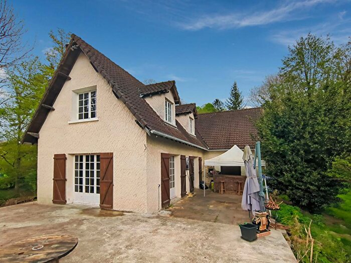 Maison 6 pièces à vendre à Seraincourt