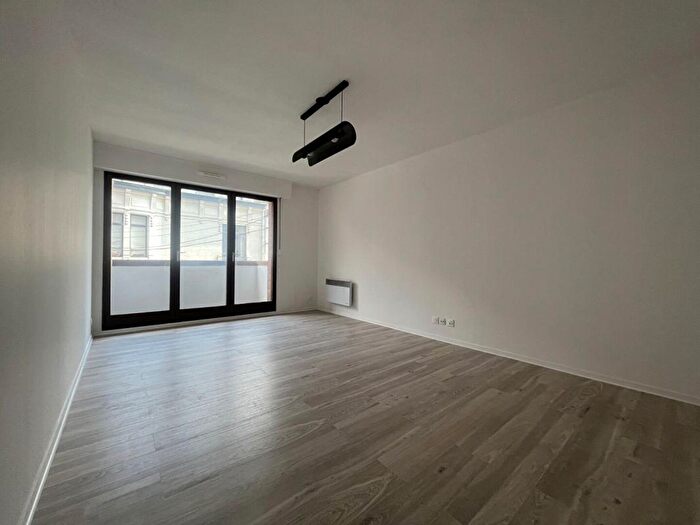 Appartement à vendre - La Madeleine, Grand Boulevard - 3 pièces - 2 chambres