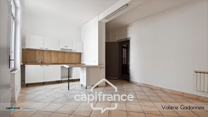 Appartement à vendre - Rochefort, Centre-ville - 2 pièces - 1 chambre