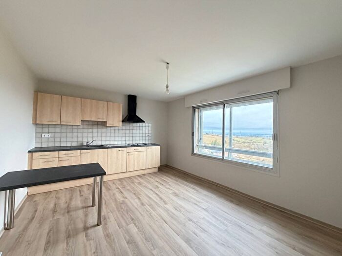 Appartement à louer - Baraqueville - 2 pièces - 1 chambre