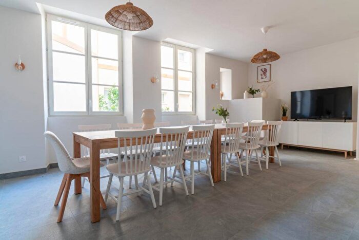 Appartement à louer - Martroi-Cathédrale, Orléans - 1 pièce - 1 chambre