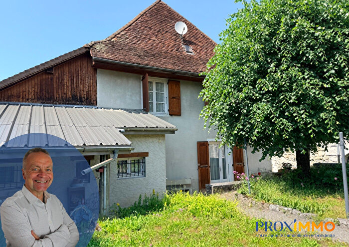 Maison 5 pièces à vendre à Entre-deux-Guiers