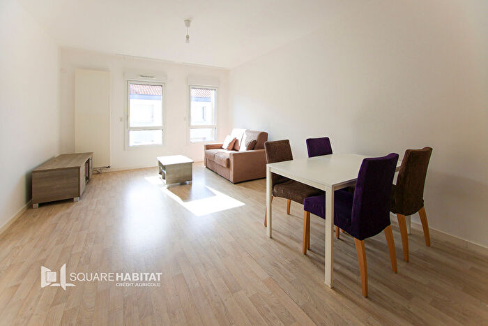 Appartement à vendre - Challans, Centre-ville - 2 pièces - 1 chambre