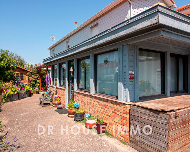 Maison 7 pièces à vendre à La Plaine-sur-Mer