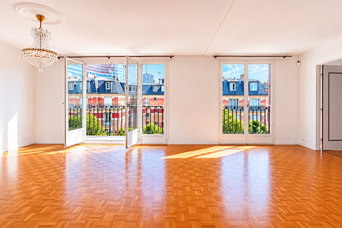 Paris 15ème, Citroën, Boucicaut : Appartement 4 pièces à vendre