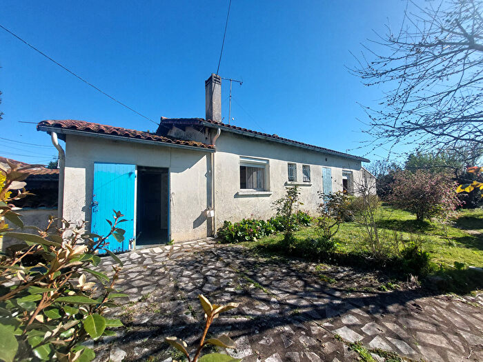 Maison à vendre - Saint-Augustin - 4 pièces - 3 chambres