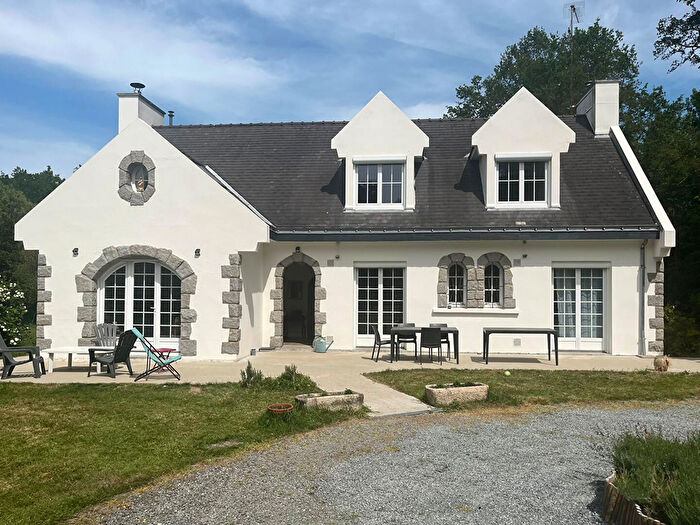 Maison 7 pièces à Pellouailles-les-Vignes, à vendre