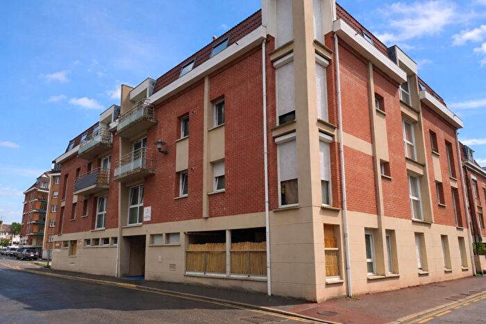 Appartement à louer - Kuhlmann, Loos - 3 pièces - 2 chambres