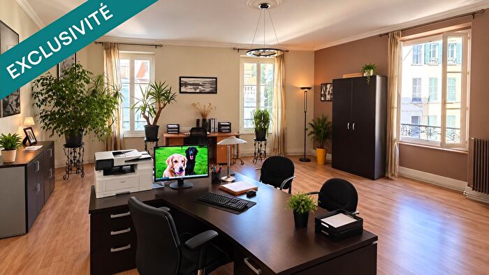 Appartement 4 pièces à vendre - Cusset, Centre-ville