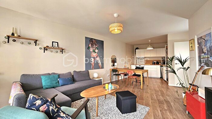 Appartement à vendre - Chelles, Chelles Sud, Grande Prairie, Bords de Marne - 3 pièces - 2 chambres