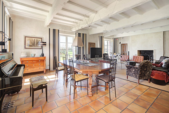 Maison à vendre - Montauban, Centre-ville - 10 pièces - 6 chambres