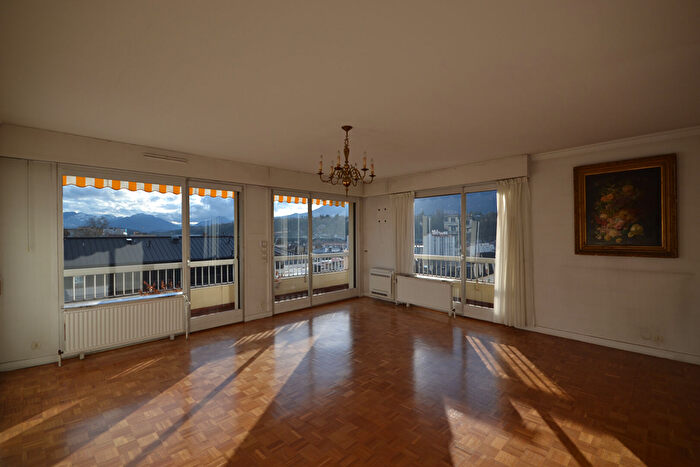 Appartement à vendre - Aix-les-Bains, Centre-ville - 4 pièces - 2 chambres