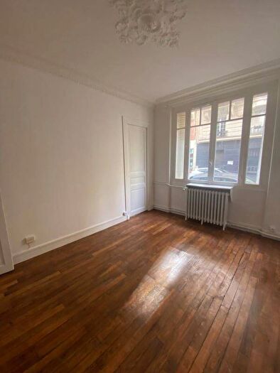 Appartement à louer - Bel-Air Sud, Paris ème arrondissement - 3 pièces - 2 chambres