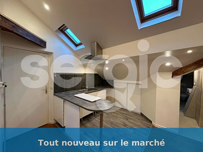 Appartement 1 pièce à louer - Juvisy-sur-Orge, Centre-ville, Entrevoies, Seine