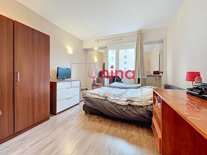 Appartement à vendre - Créteil, Bas du Mont-Mesly - 6 pièces - 5 chambres