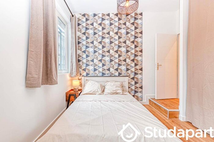 Appartement à louer - Abry, Grenoble - 1 pièce - 1 chambre