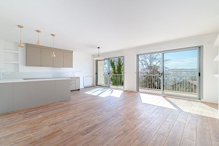 Appartement à vendre - Saint-Maur-des-Fossés, Vieux-Saint-Maur - 4 pièces - 3 chambres