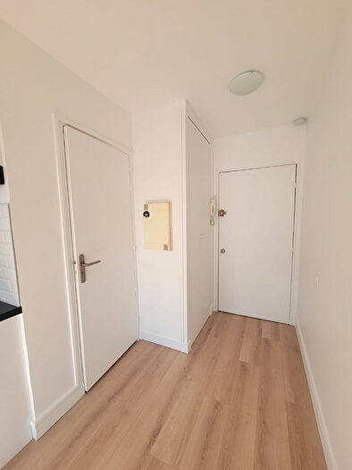 Appartement à louer - Paris e , Père Lachaise, Réunion - 1 pièce