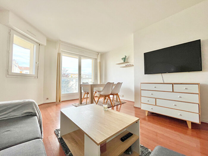 Montrouge, Le vieux Montrouge - Appartement 2 pièces à louer