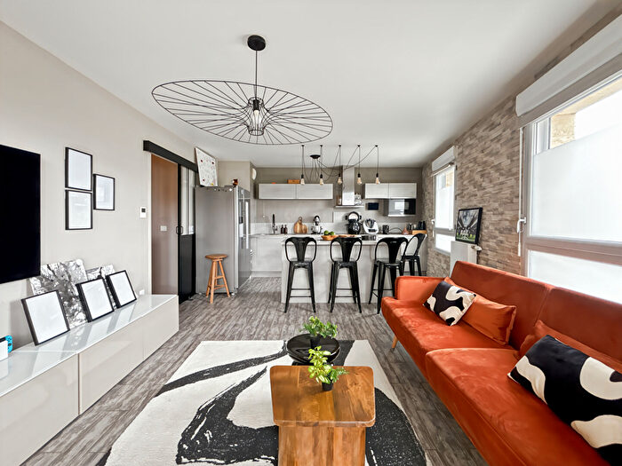 Appartement à vendre - Mantes-la-Ville, Les Brouets - 4 pièces - 3 chambres