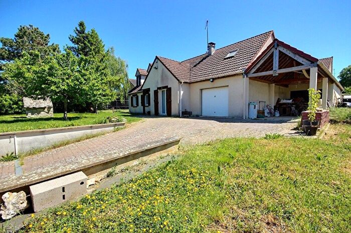 Maison 4 pièces à Saulx-Marchais, à vendre