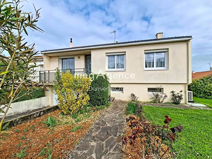 Maison à louer - La Choletière - 4 pièces - 3 chambres