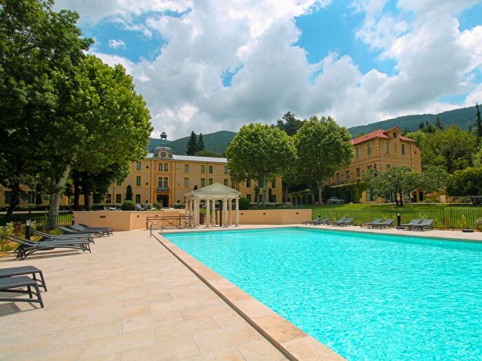 Appartement à vendre - Montbrun-les-Bains - 2 pièces - 1 chambre