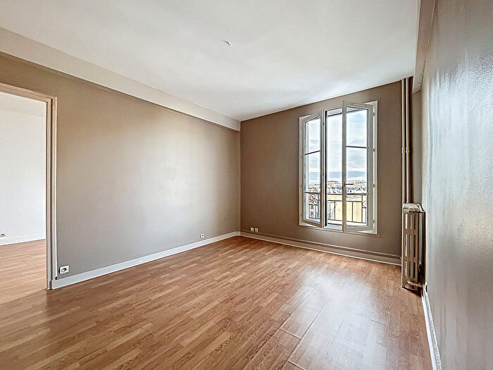 Appartement à louer - Courbevoie, Marceau République - 2 pièces - 1 chambre