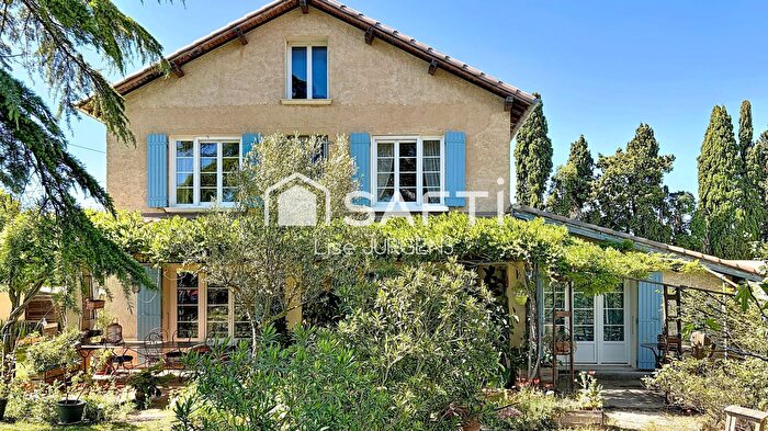 Maison 7 pièces à Pernes-les-Fontaines, à vendre