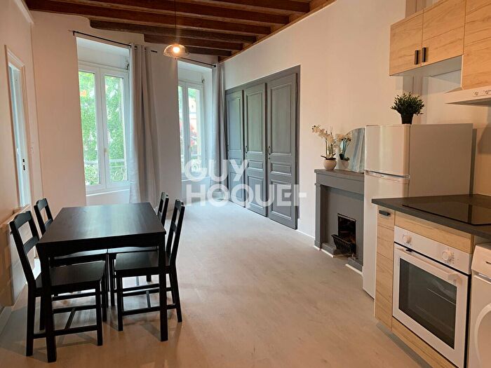Appartement à louer - Centre, Rive de Gier - 2 pièces - 1 chambre