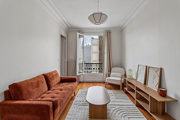 Appartement 2 pièces à vendre - Paris 15ème, Cambronne, Garibaldi