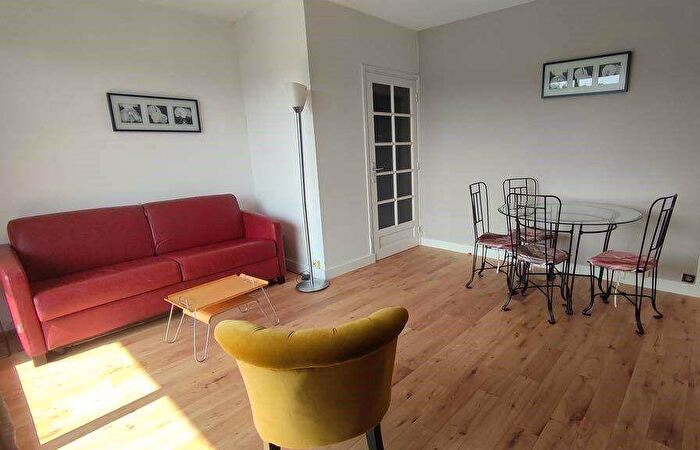 Appartement à louer - Paris ème arrondissement - 1 pièce