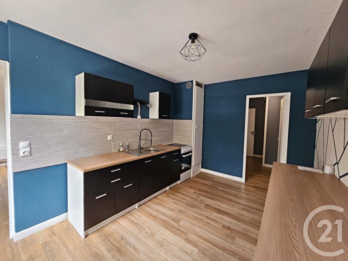 Appartement à louer - Châteauroux, Bitray, La Belle Etoile, Le Buxerioux, Le Fontchoir - 4 pièces - 3 chambres