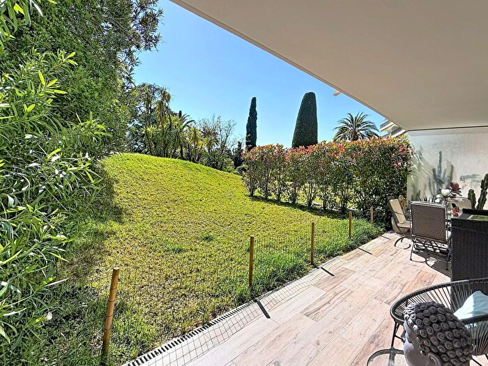 Appartement 2 pièces à vendre - Cannes, Croix des Gardes