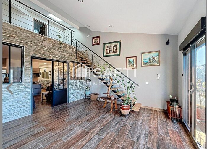 Appartement à vendre - Fréjus, Centre-ville - 4 pièces - 3 chambres