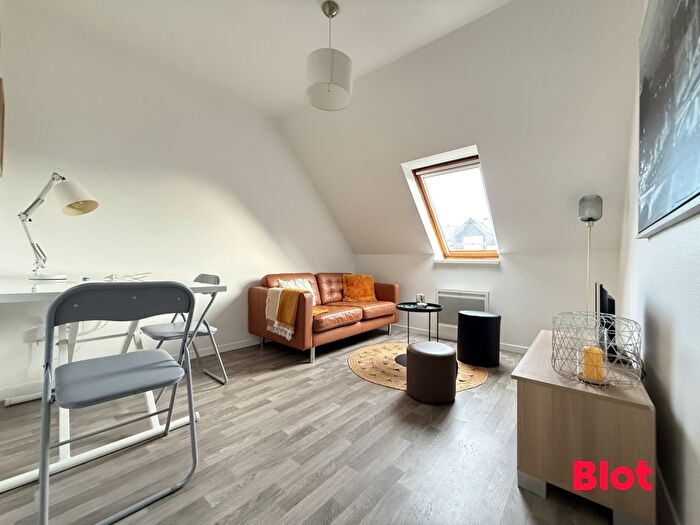 Appartement à vendre - Quartiers Centre, Centre-ville - 2 pièces - 1 chambre