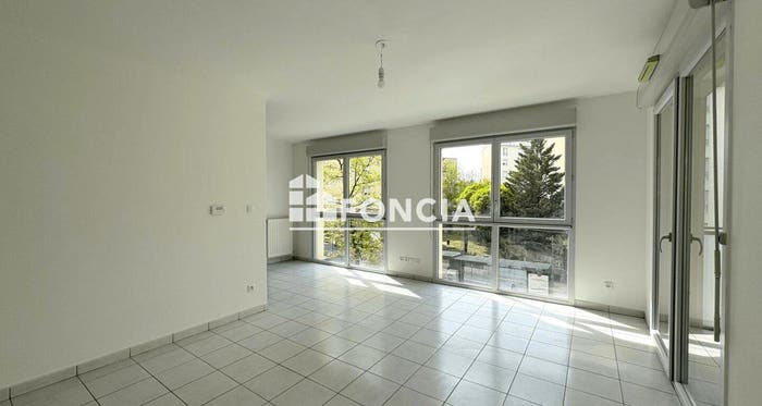 Appartement 3 pièces à louer à Ferrandière Maisons-Neuves, Villeurbanne