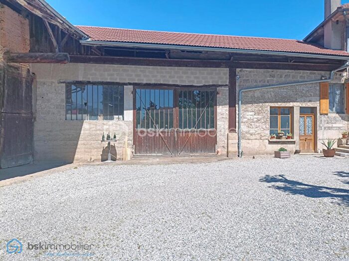 Maison 1 pièce à vendre à Colombe