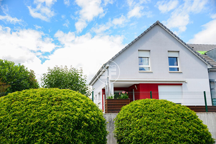 Maison 5 pièces à Village-Neuf, à vendre