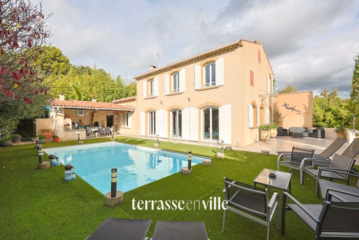 Maison 6 pièces à vendre - Marseille 11ème, Les Accates