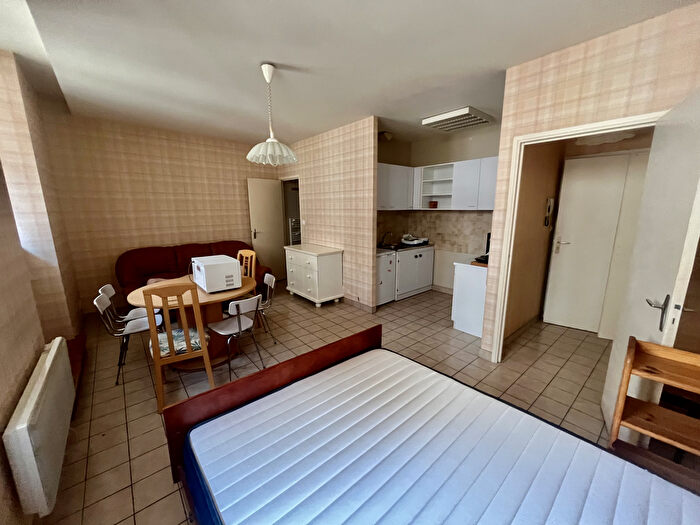 Appartement 1 pièce à louer - Espalion