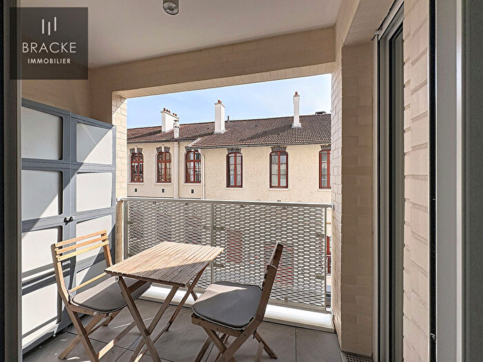 Appartement à louer - Courbevoie, Faubourg de lArche - 3 pièces - 2 chambres