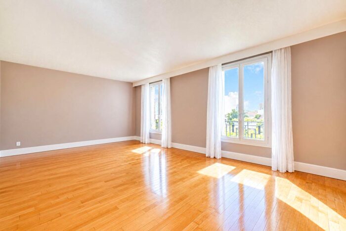 Appartement 4 pièces à Montreuil, Solidarité, Carnot, à vendre