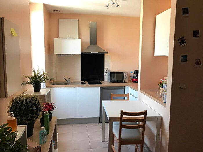 Appartement à louer - Vienne, LIsle - 1 pièce